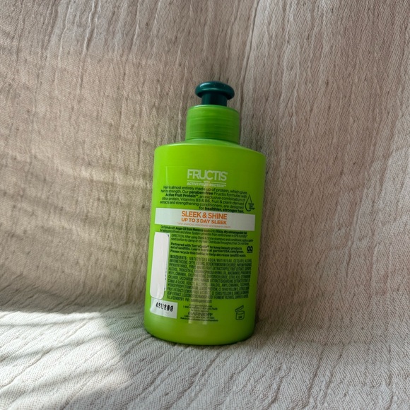 Garnier | Hair | Garnier Fructis Leavein Conditioning Cream | Poshmark